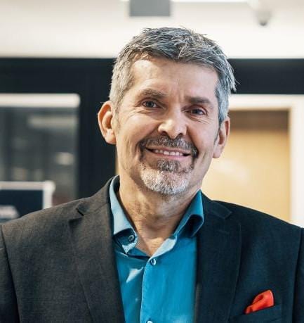 How Africa can adopt renewable energy on a massive scale and save ...